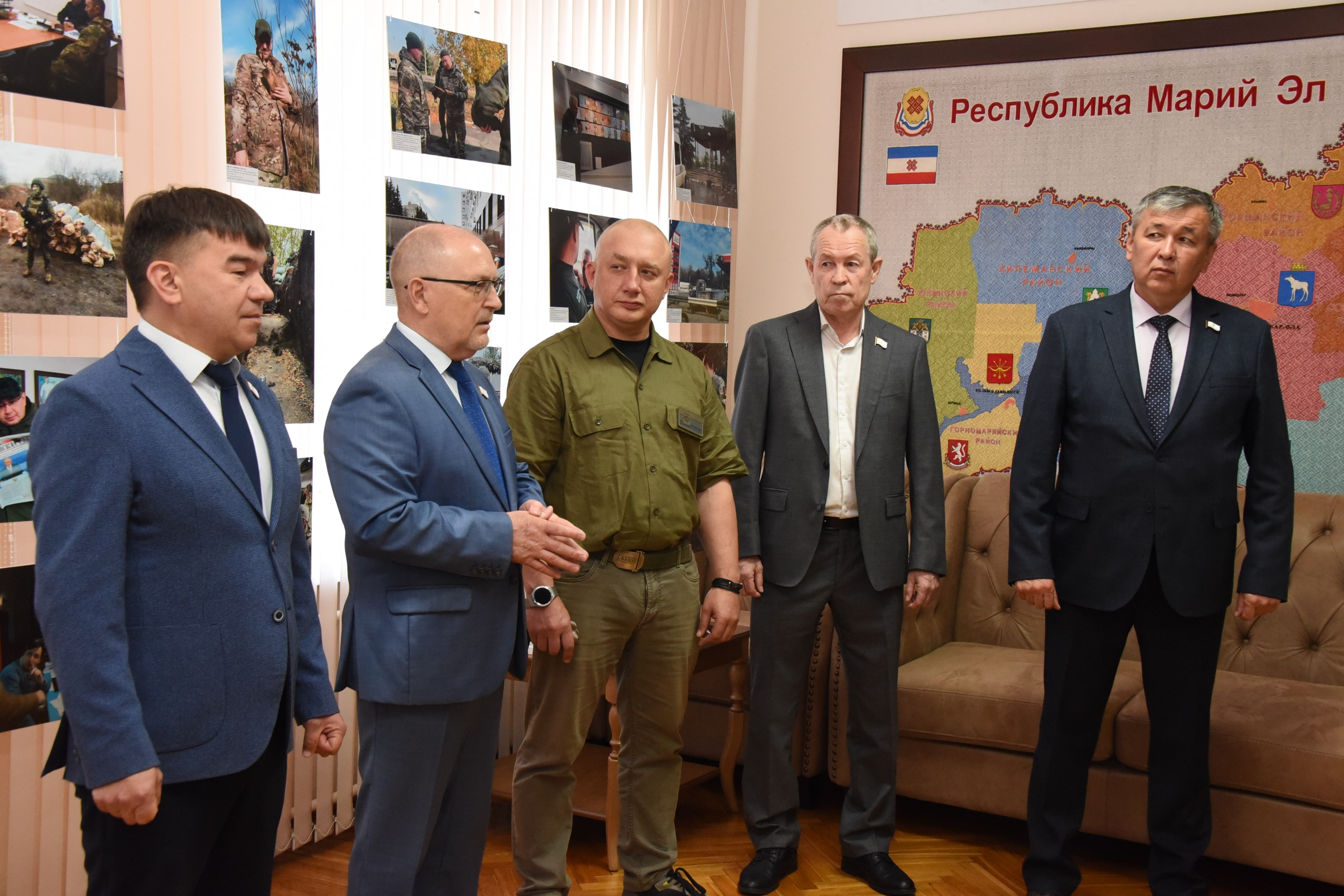 В Йошкар-Оле открылась фотовыставка гуманитарной миссии Народного ...